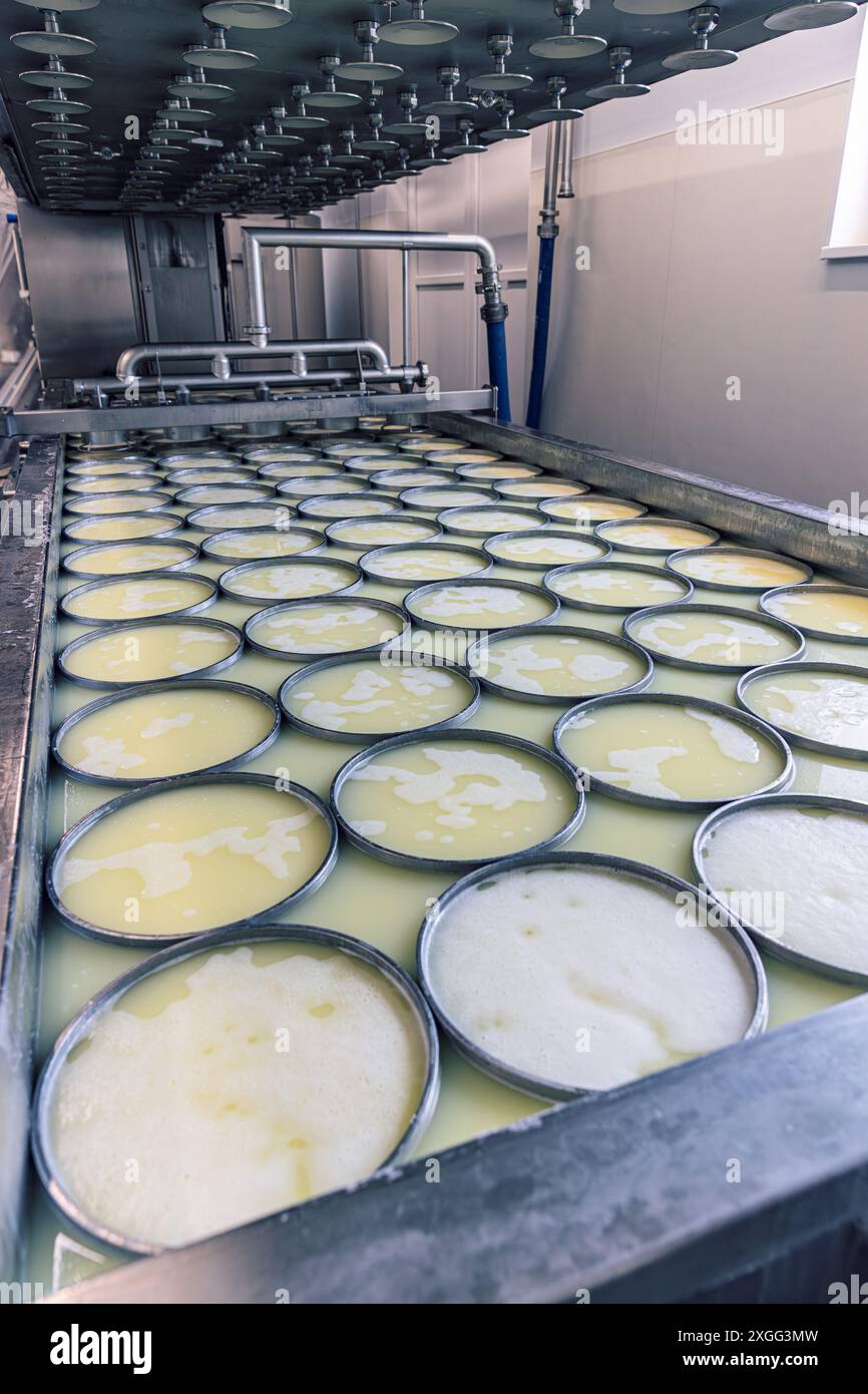 Curdling process hi-res stock photography and images - Alamy