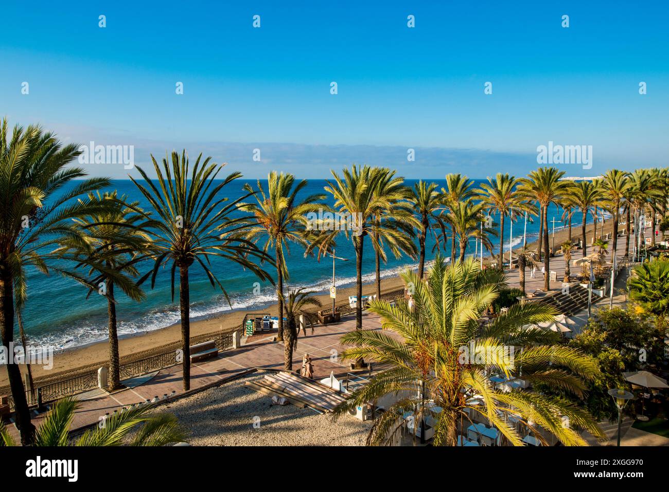 Paseo maritimo de marbella hi-res stock photography and images - Alamy