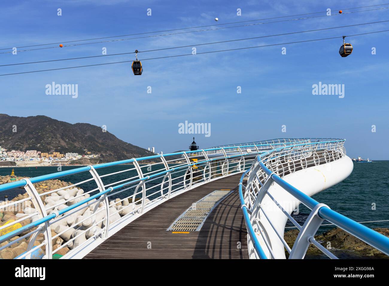 Cable car and Songdo Cloud Trails walkway, Songdo beach, Busan, South ...