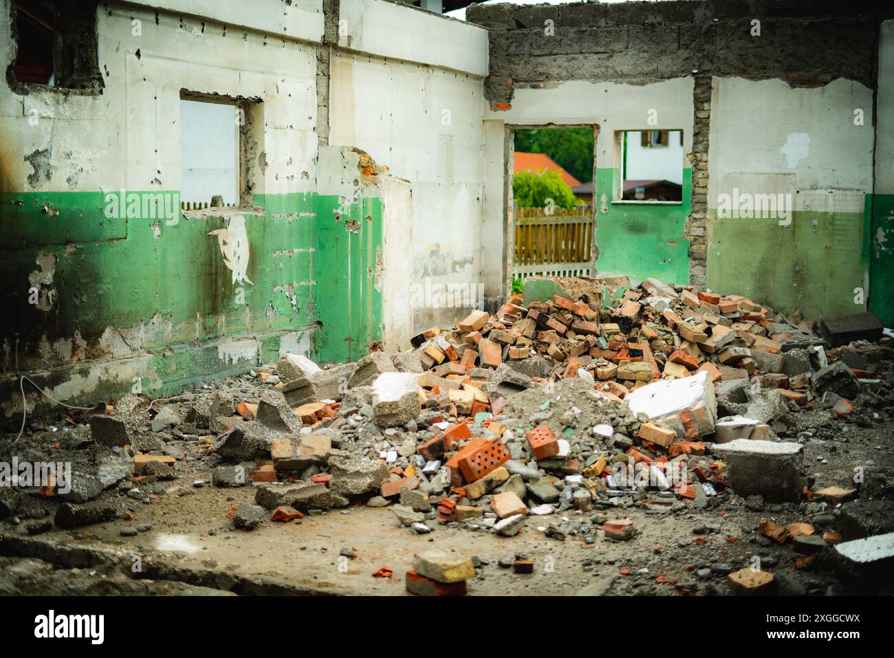 abandoned, architecture, background, brick, broken, broken bricks ...