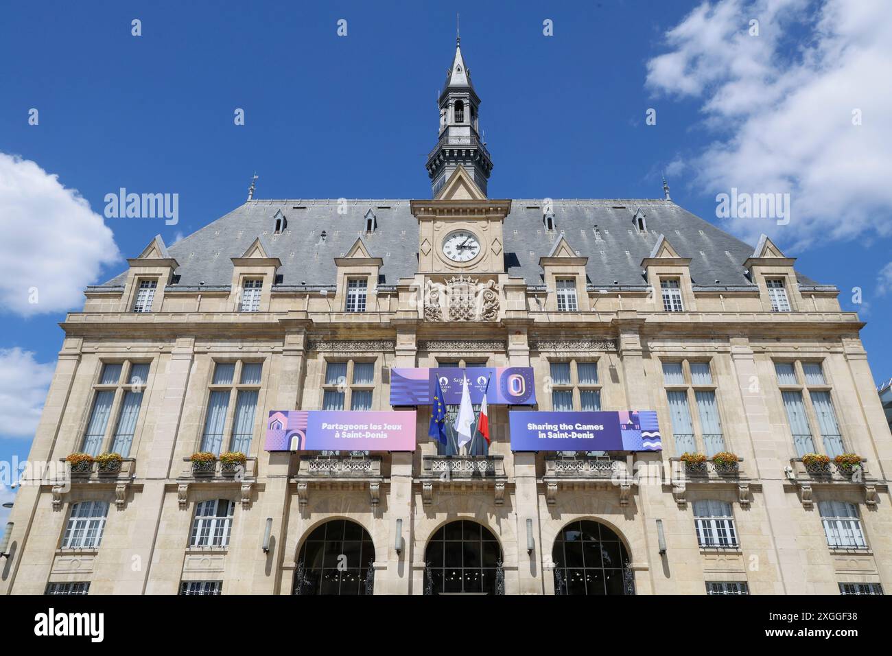 Panneaux jeux olympiques hi-res stock photography and images - Alamy
