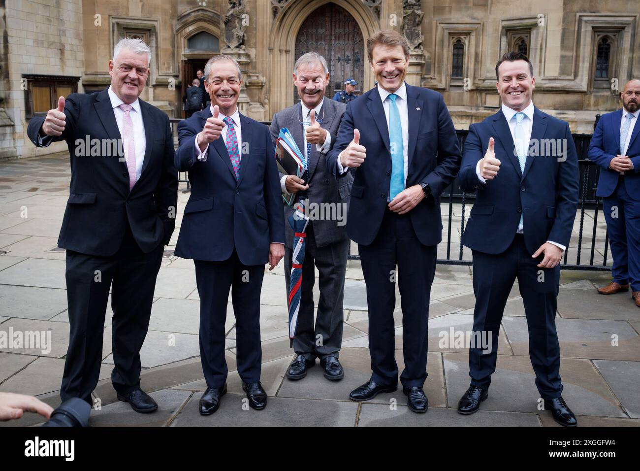 Labour mps 2024 411 hi-res stock photography and images - Alamy