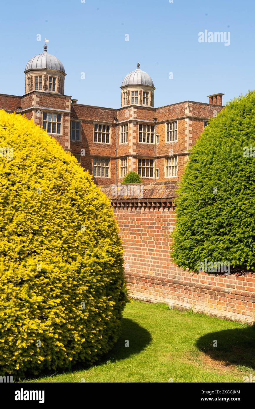 Doddington Hall Lincolnshire, growing sweet peas, fragrance, Victorian ...