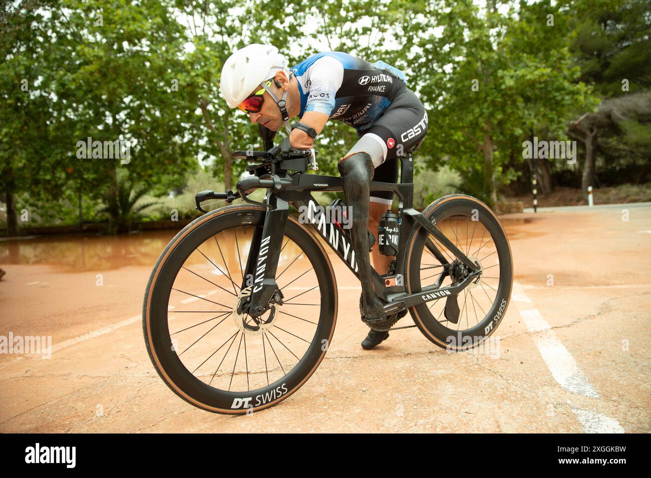 Ricardo Ten A Spanish athlete who competes in para-swimming and track ...