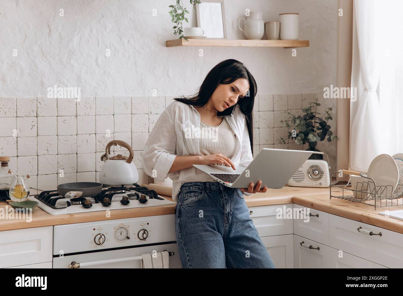 Comfortable for discussions hi-res stock photography and images - Alamy