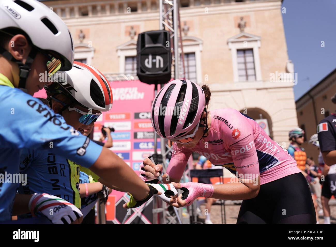 Elisa Longo Borghini (Lidl - Trek) pink jersey, during the 3rd stage of ...