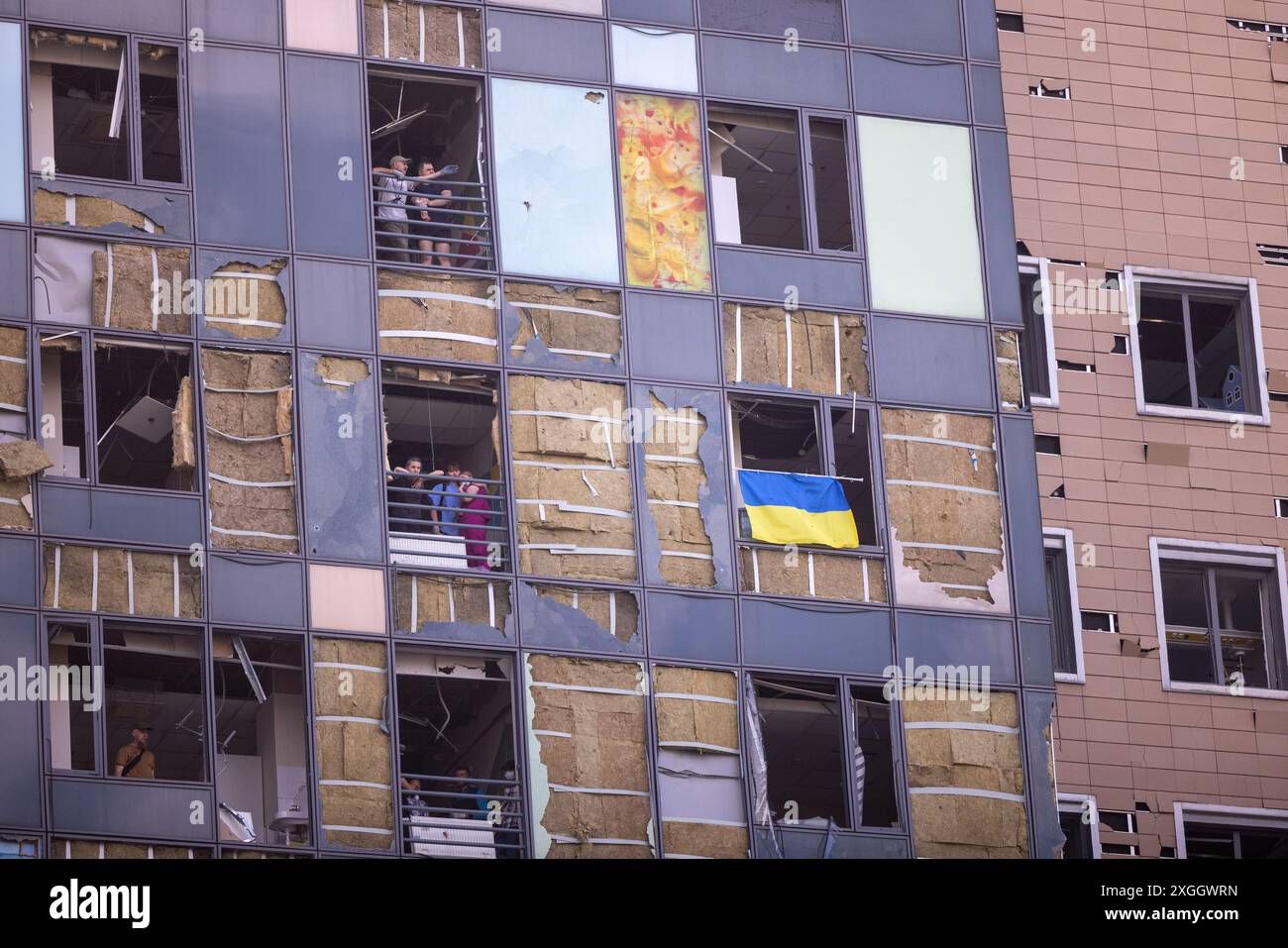 Okhmatdyt Hospital Missile Strike, Kyiv, Ukraine. Volunteers clearing ...