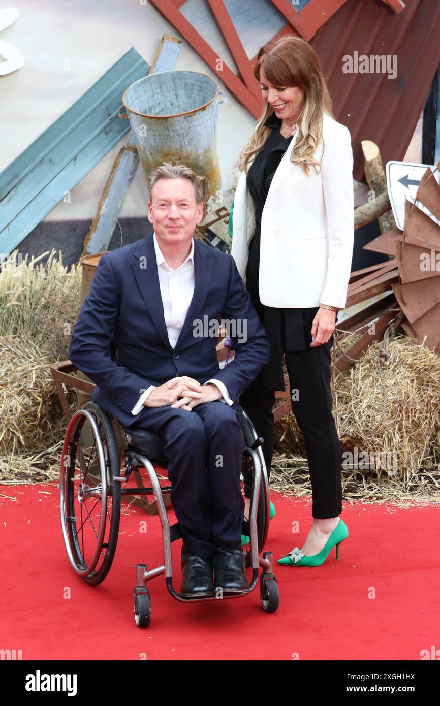 Elizabeth rizzini hi-res stock photography and images - Alamy