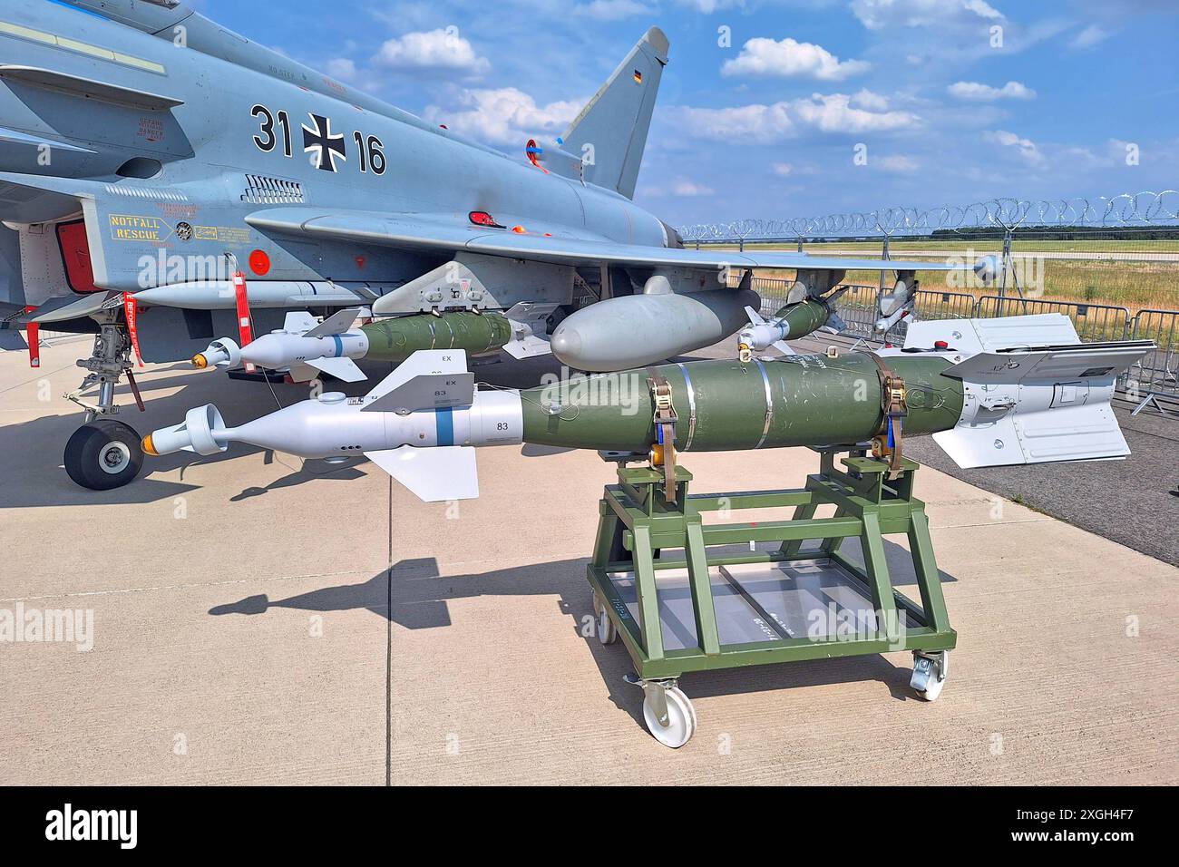 Gbu 48 hi-res stock photography and images - Alamy