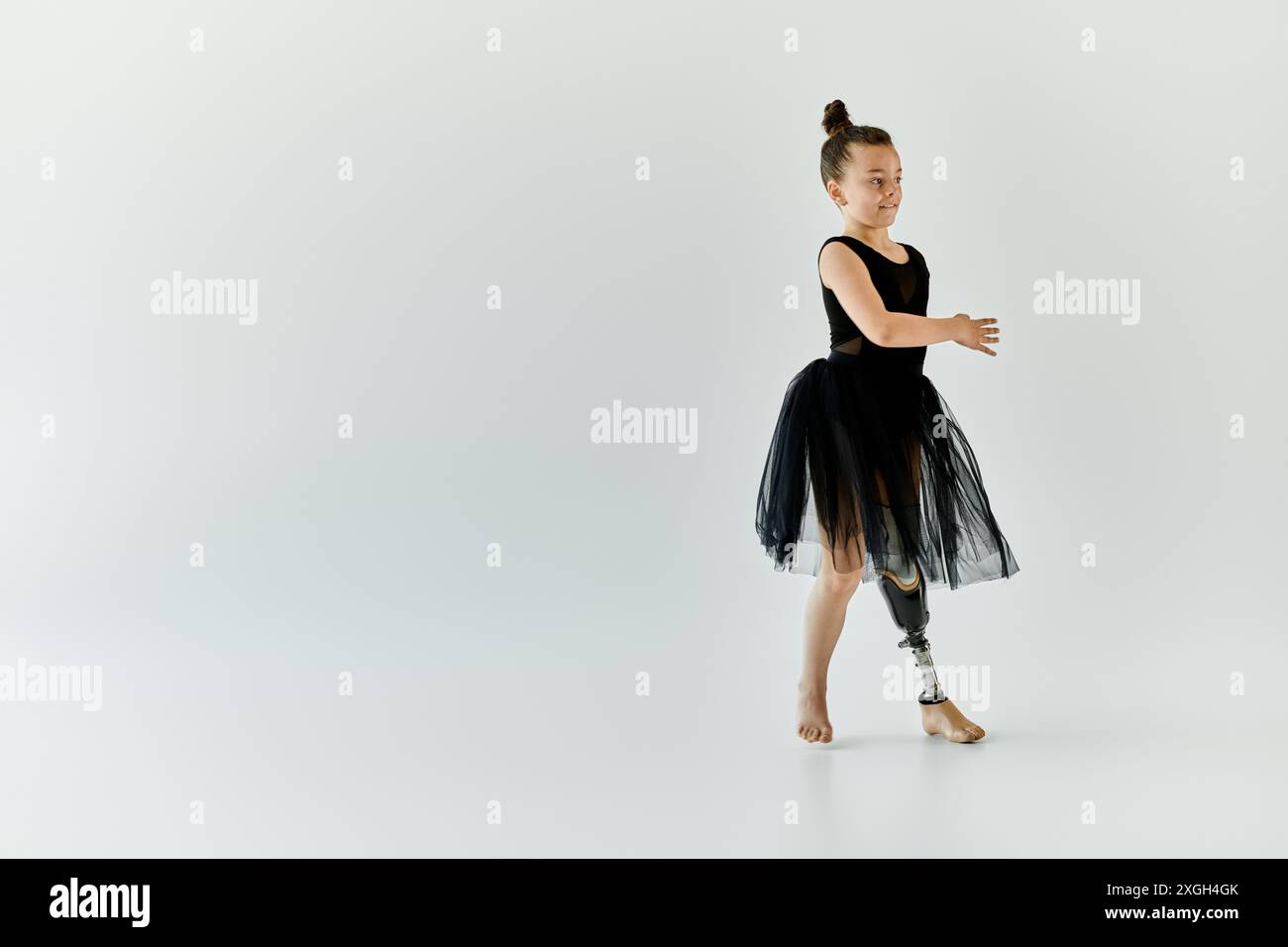 Dance fit leg hi-res stock photography and images - Alamy