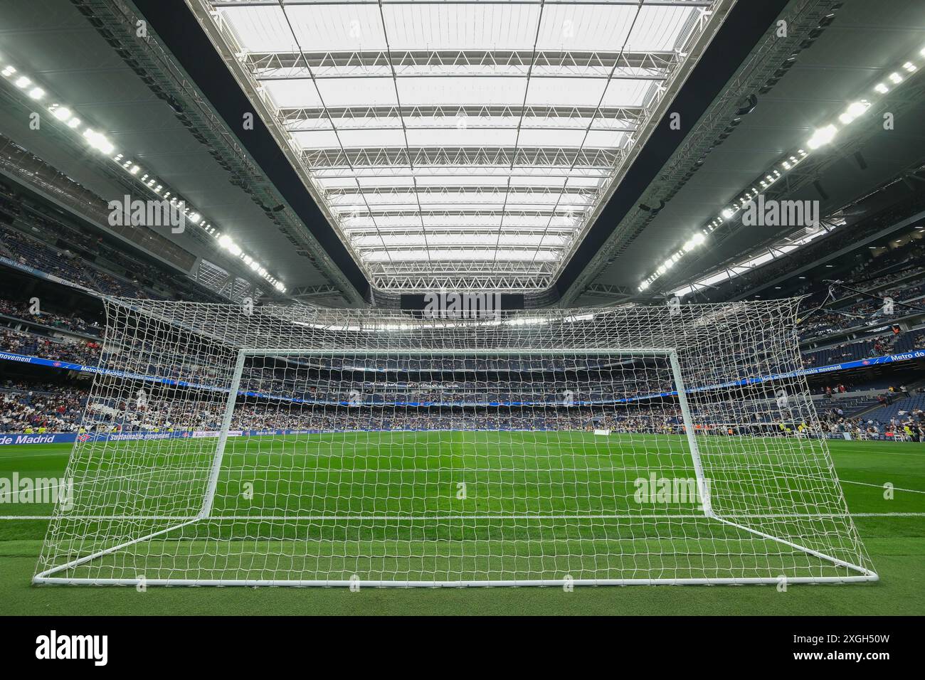 General inside view stadium hi-res stock photography and images - Alamy