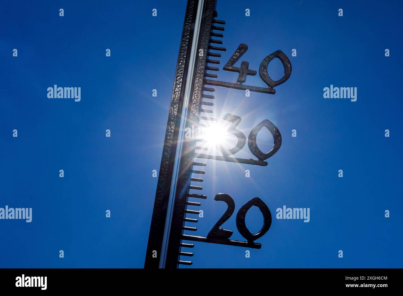Symbolfoto Sommerwetter DEU/Deutschland/Brandenburg/Neupetershain, 09. ...