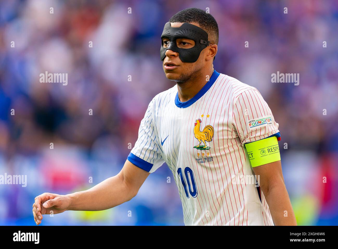 DUSSELDORF, GERMANY - JULY 1: Kylian Mbappe of France with mask looks on during the Round of 16 ...