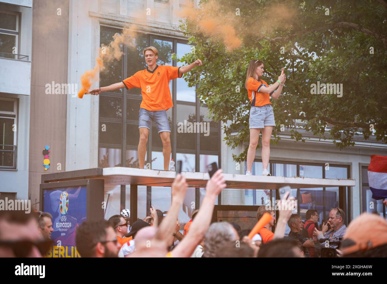 06.07.2024, Berlin, Germany, Europe - Dutch football fans rejoice at a ...