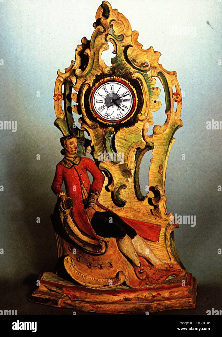 Grandfather clock 18th century hi-res stock photography and images - Alamy