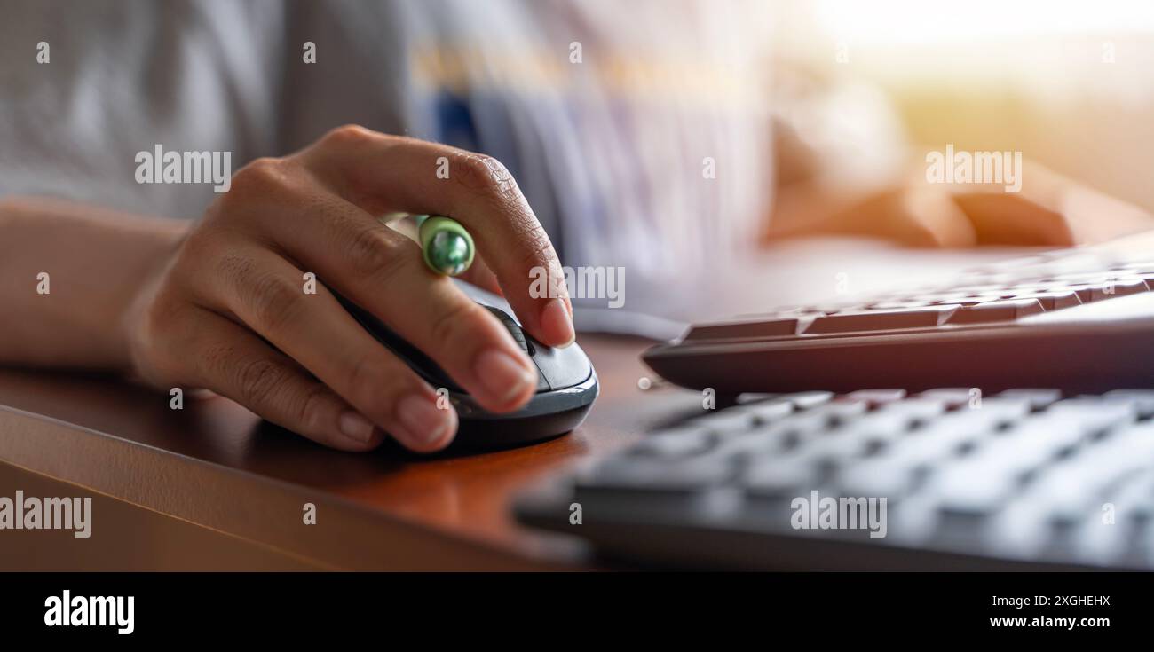 Closeup shot working woman typing hi-res stock photography and images ...