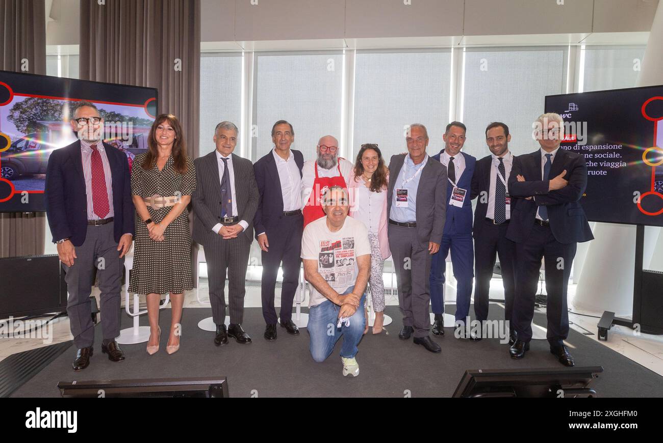 Autismo social hi-res stock photography and images - Alamy