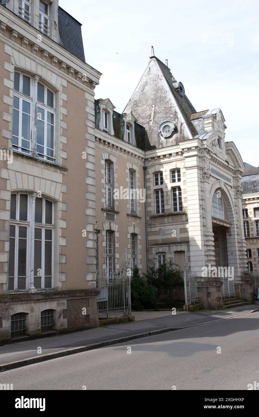 Pliasters hi-res stock photography and images - Alamy