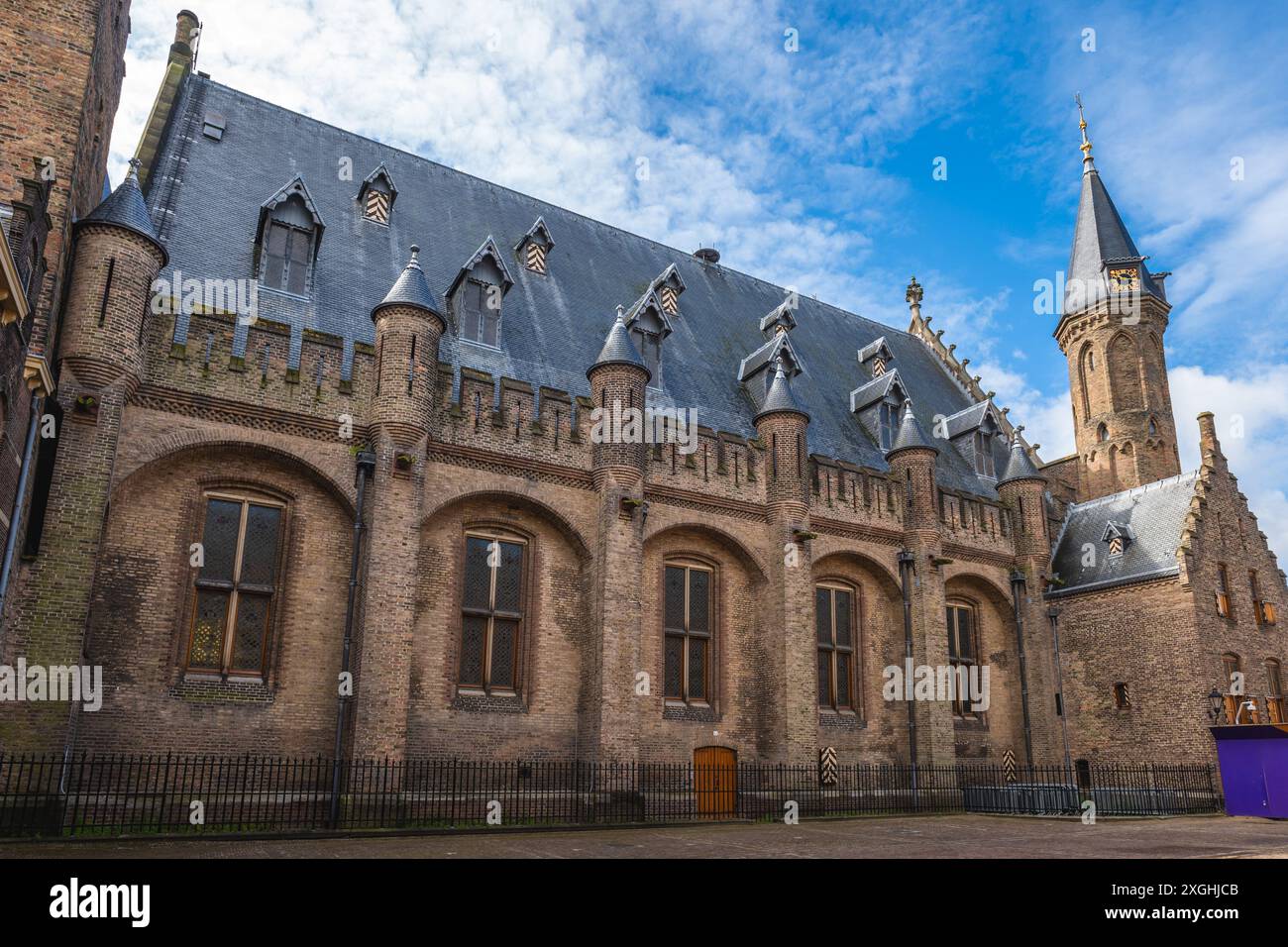 The Ridderzaal, Hall of Knights, the main building of Binnenhof in the ...