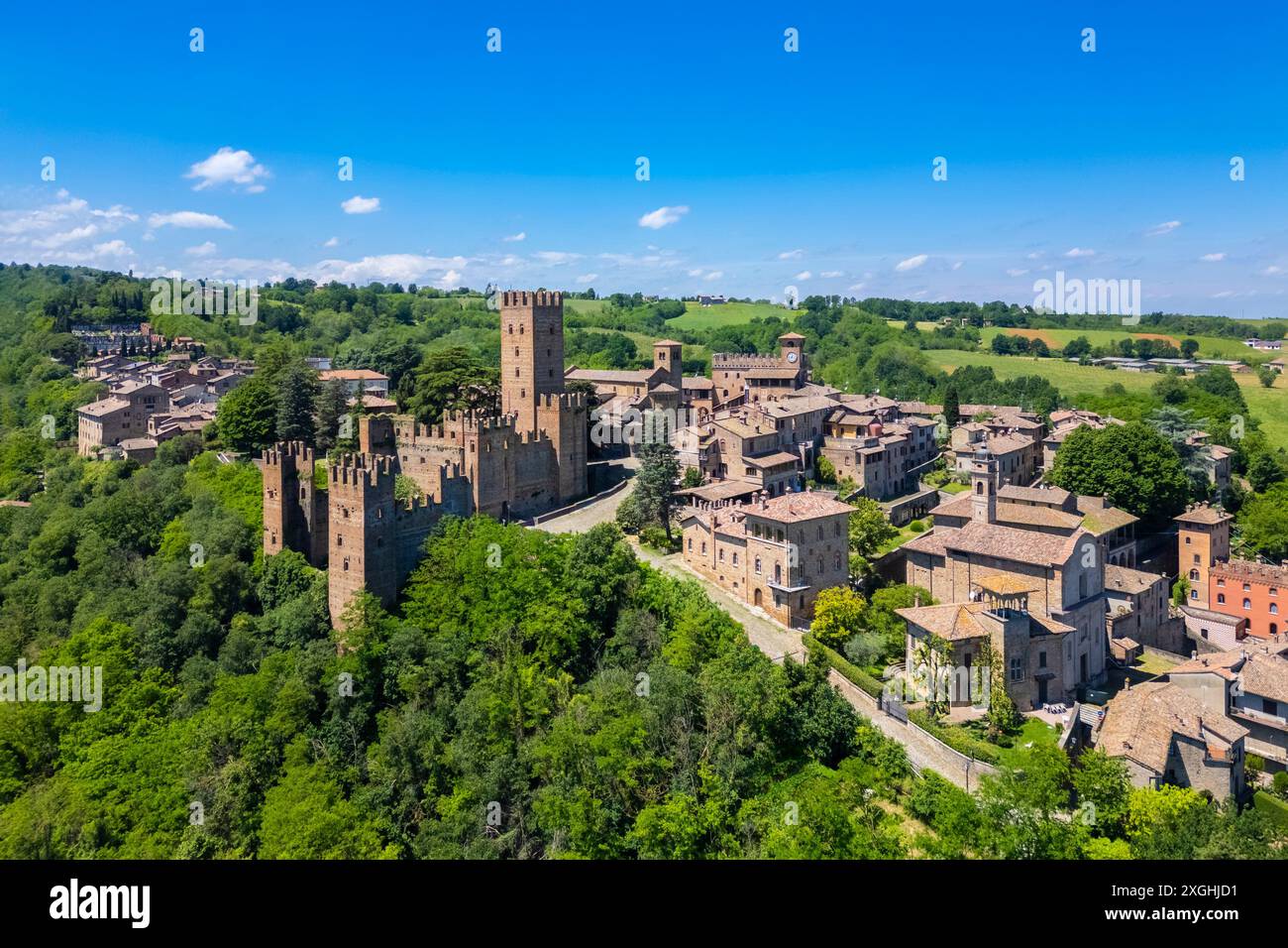 Aerial view of the medieval castle and town of Castell'Arquato in ...