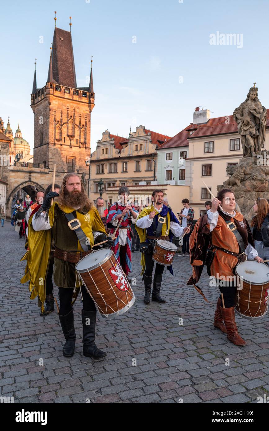 Sunrise parade medieval historic reenactment to commemorate 667th ...