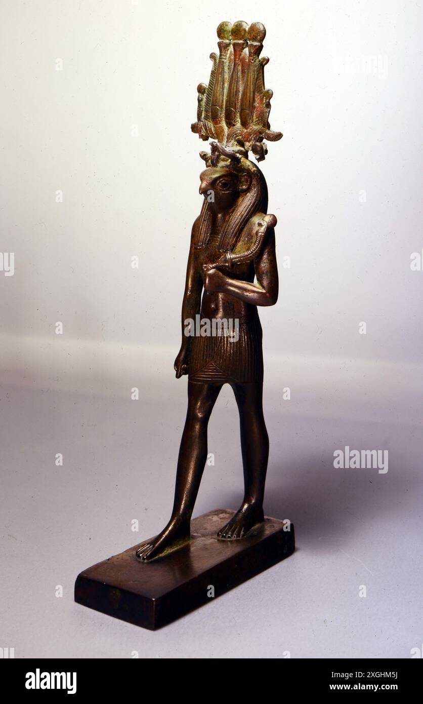 fine arts, Egypt, sculpture, falcon god Chentechtai, 1000 - 500 BC ...