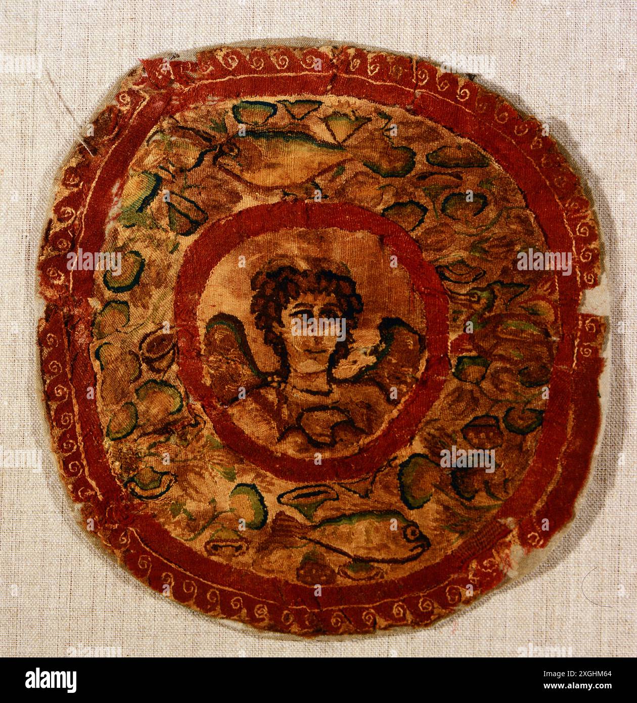 fine arts, Egypt, textile medallion with angel, wool and silk ...