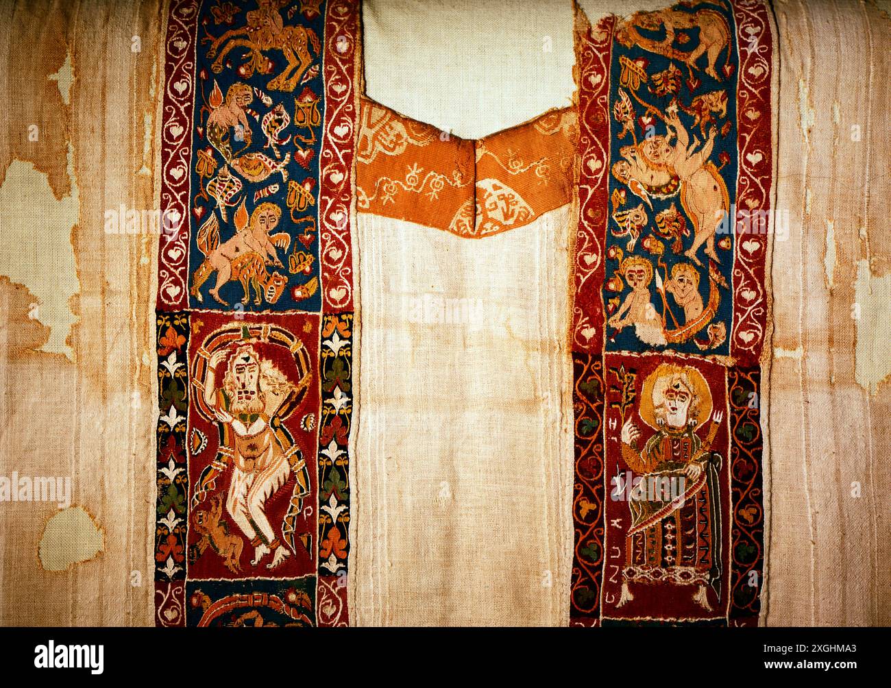 Coptic textiles hi-res stock photography and images - Alamy