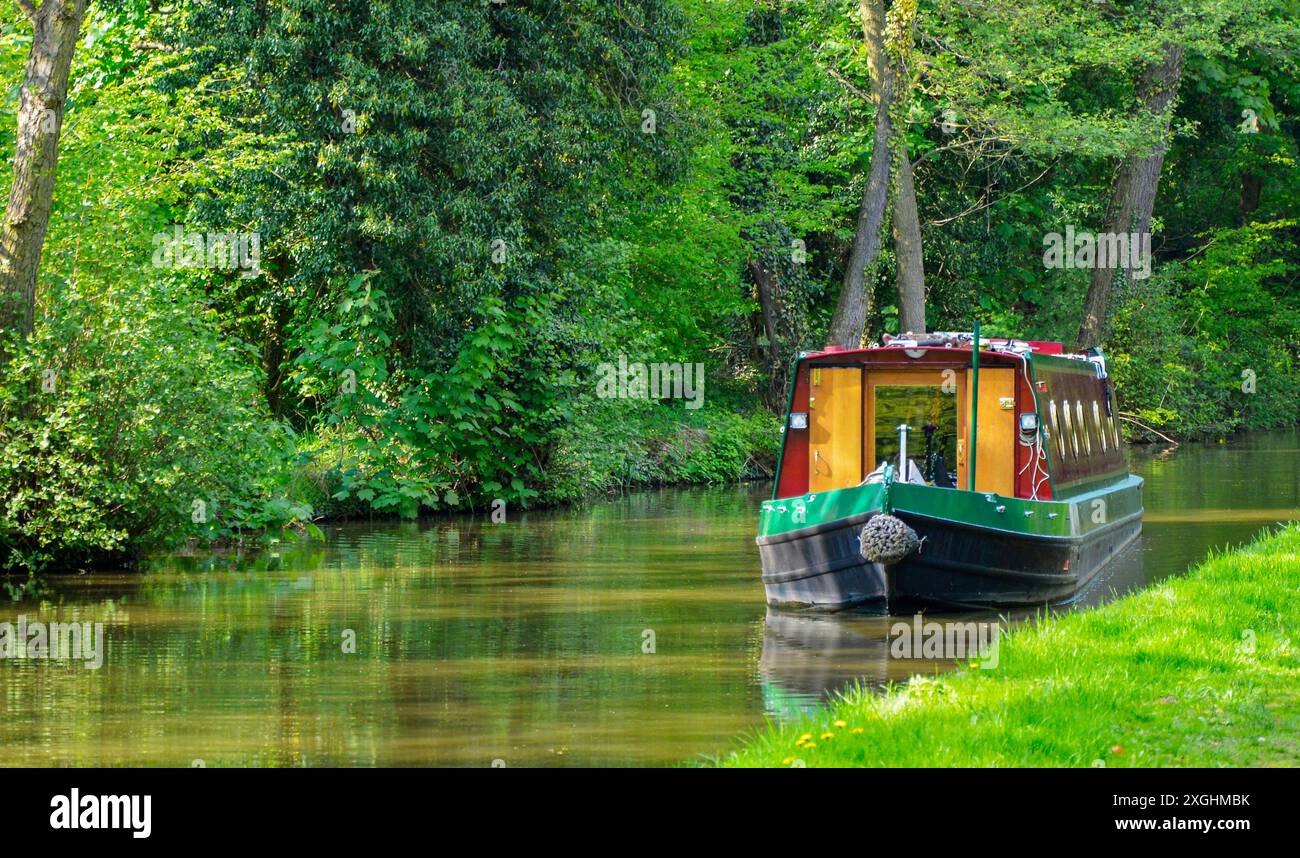 Canal Longboat, Barge, Hopwas Canal Stock Photo - Alamy