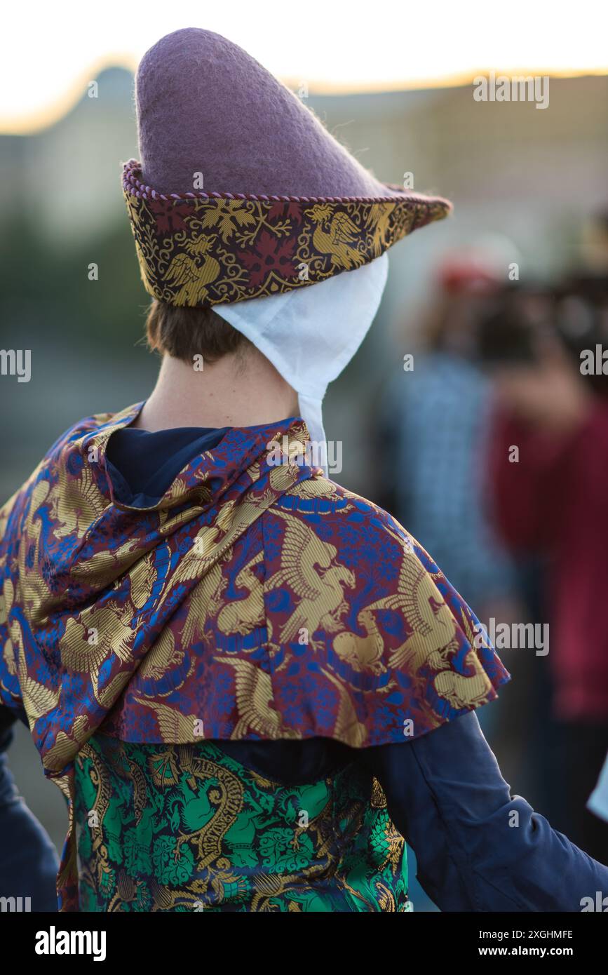 Sunrise parade medieval historic reenactment to commemorate 667th ...
