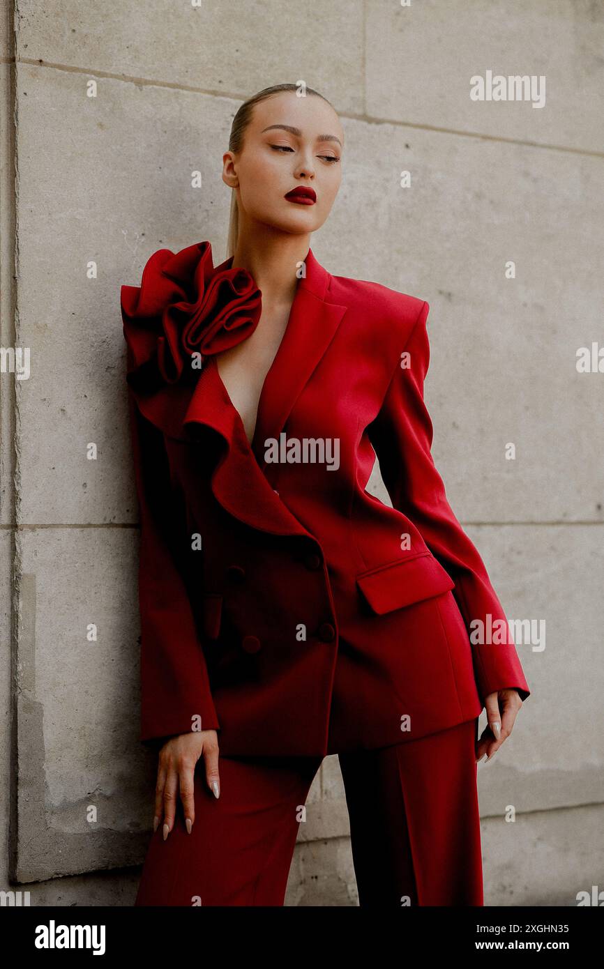 Street style, Romane Innc arriving at Zuhair Murad Fall Winter 2024 ...