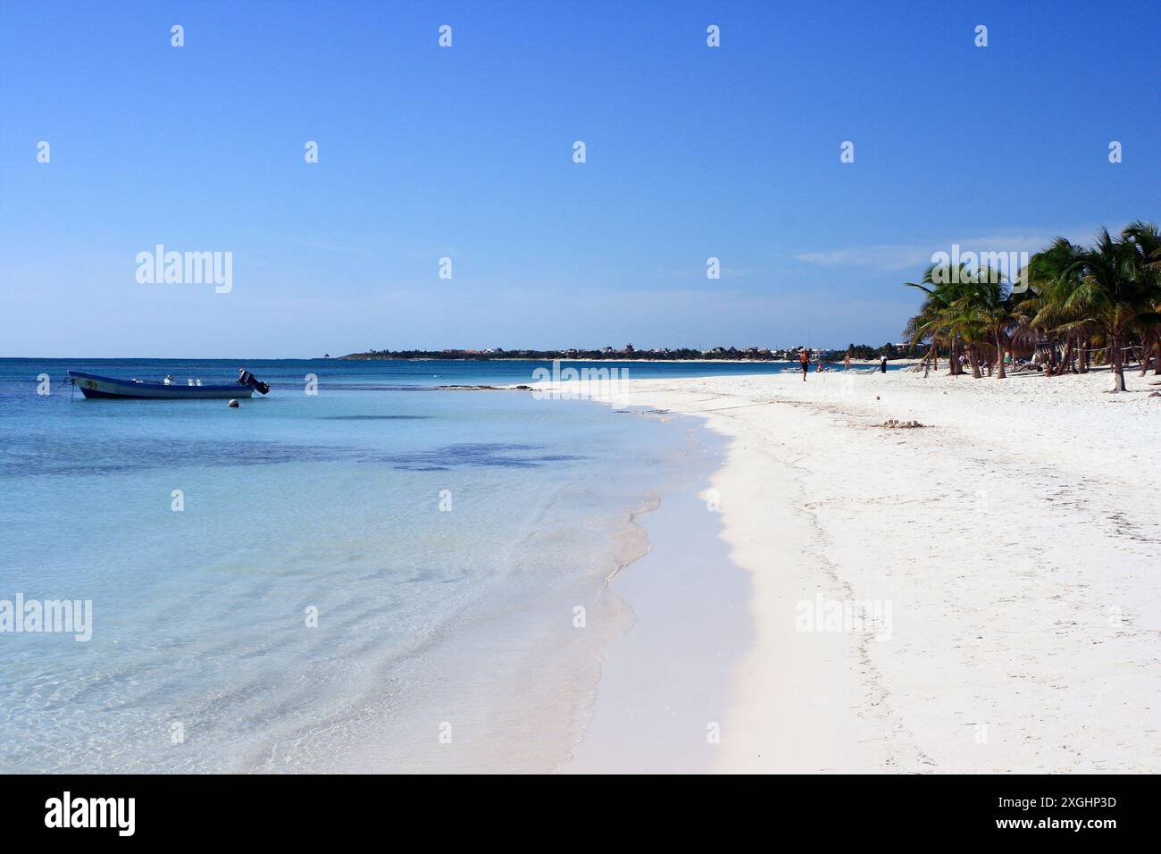Mexico, Quintana Roo, Akumal. Costa Maya, Yucatan Peninsula. Beautiful ...