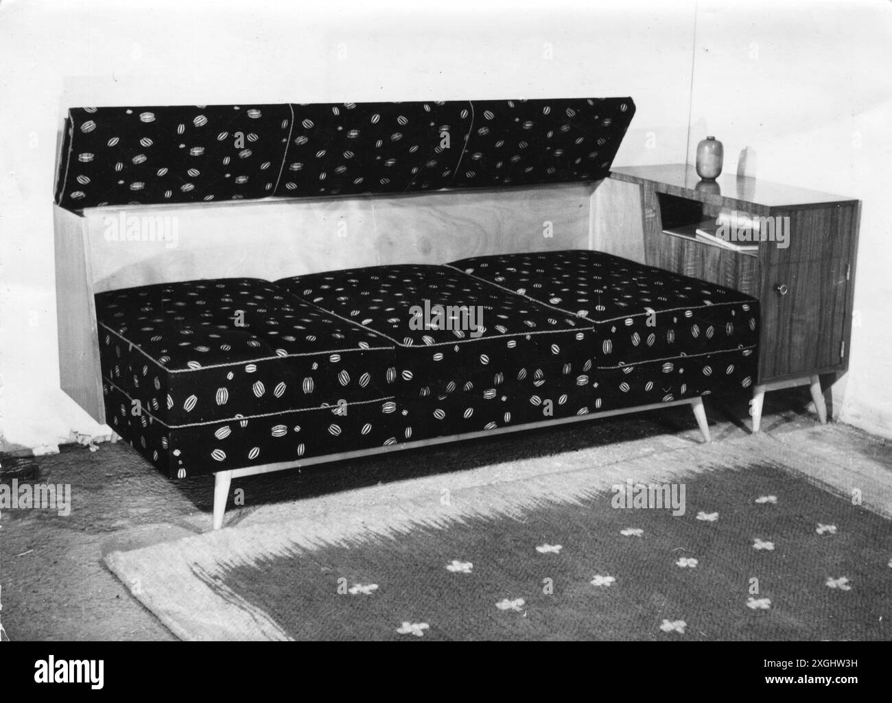 furnishings, furniture, bed couch, Germany, 1950s, ADDITIONAL-RIGHTS ...