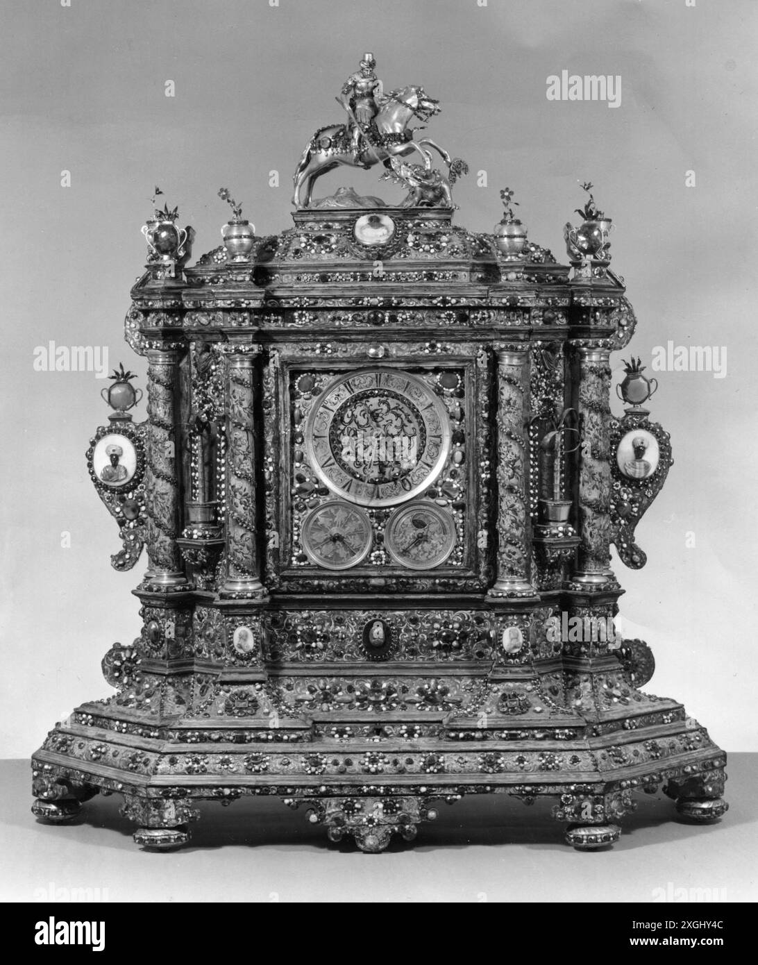 Clock 17th century Black and White Stock Photos & Images - Alamy