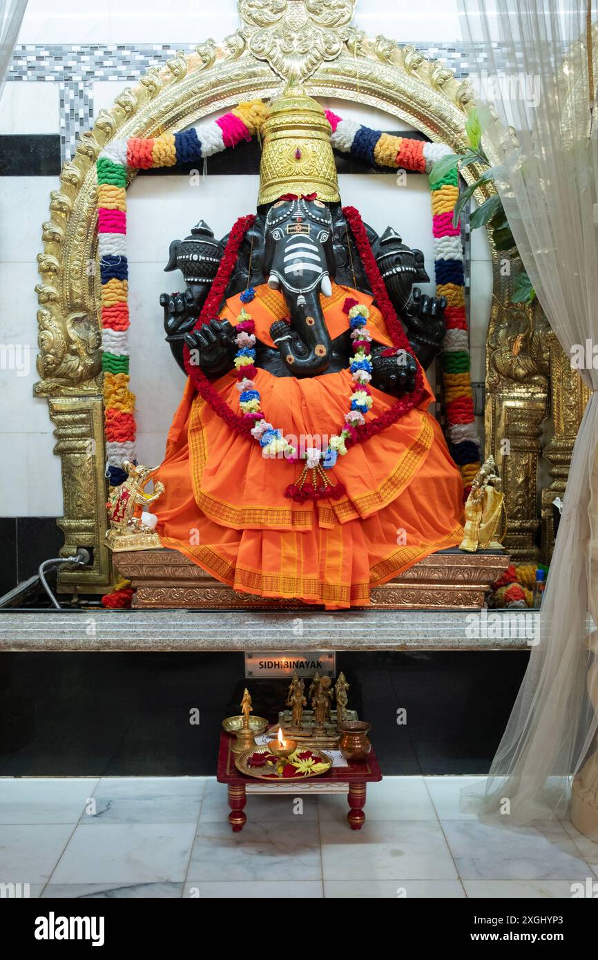 A large statue of the Hindu god Sidhibinayak at the Wilton Hindu Temple ...