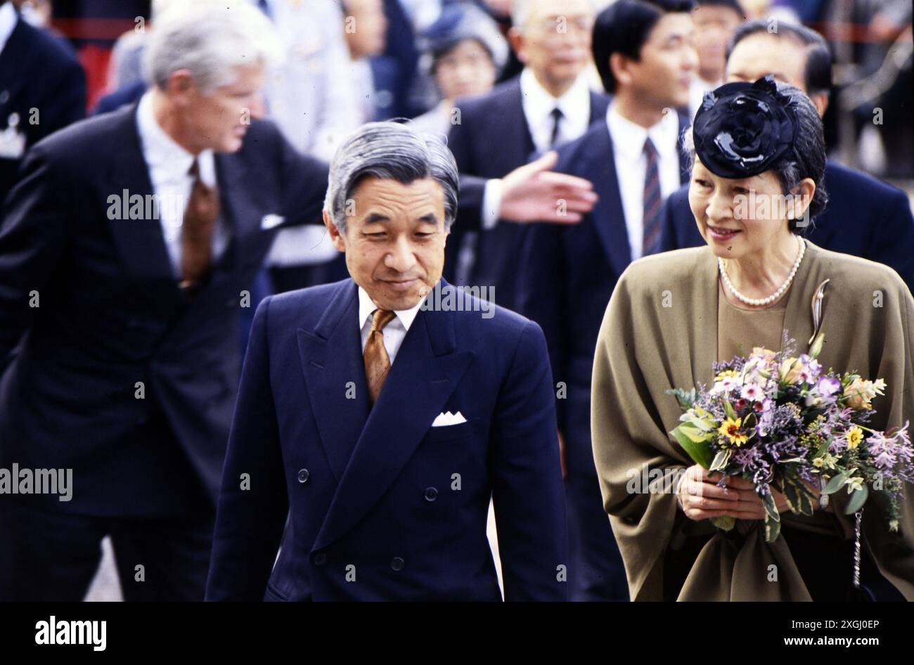 Emperor akihito empress michiko hi-res stock photography and images - Alamy