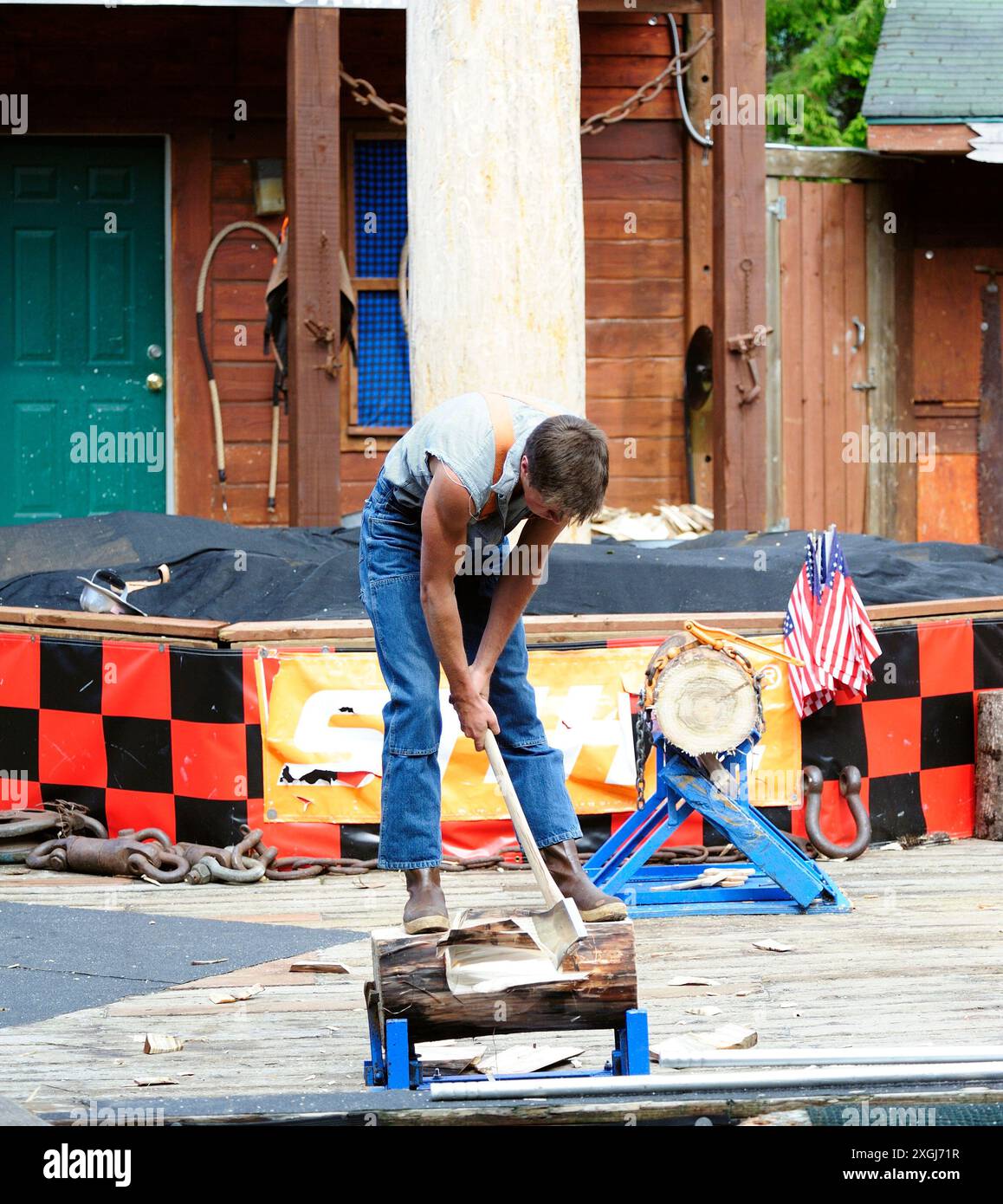Ketchikan, Alaska, USA - 1st July 2023:Lumberjack demonstrating how to ...