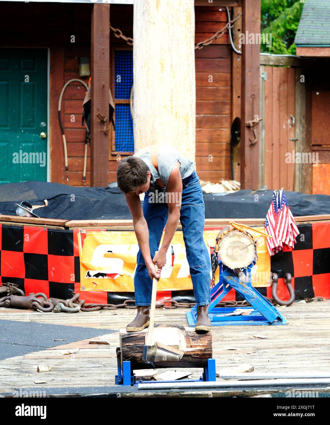 Ketchikan, Alaska, USA - 1st July 2023:Lumberjack demonstrating how to ...