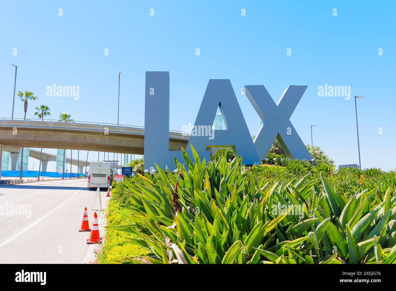 Lax sign airport gateway hi-res stock photography and images - Alamy