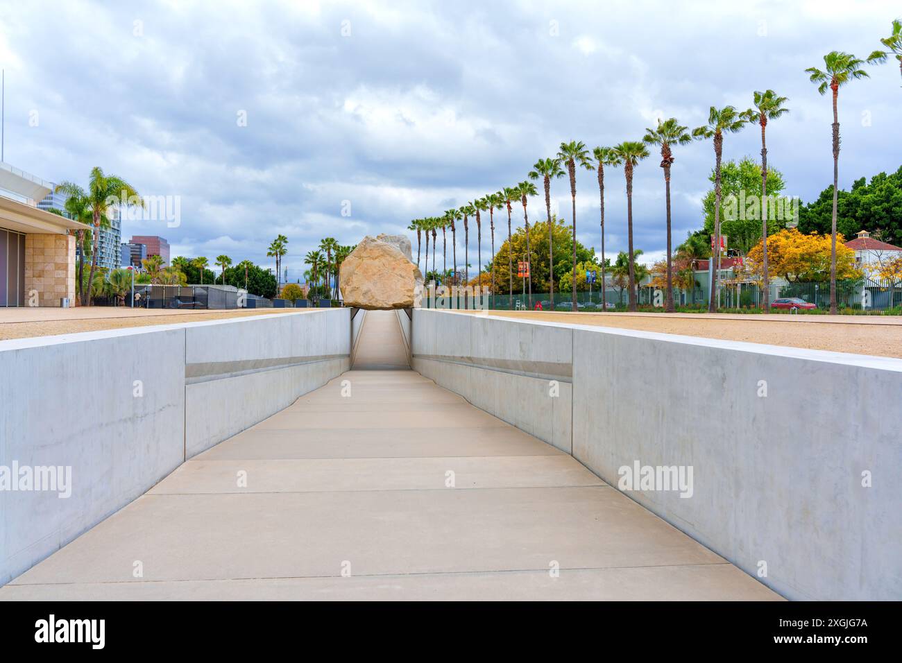 Los Angeles, California - April 4, 2024: LACMA's iconic boulder at the ...