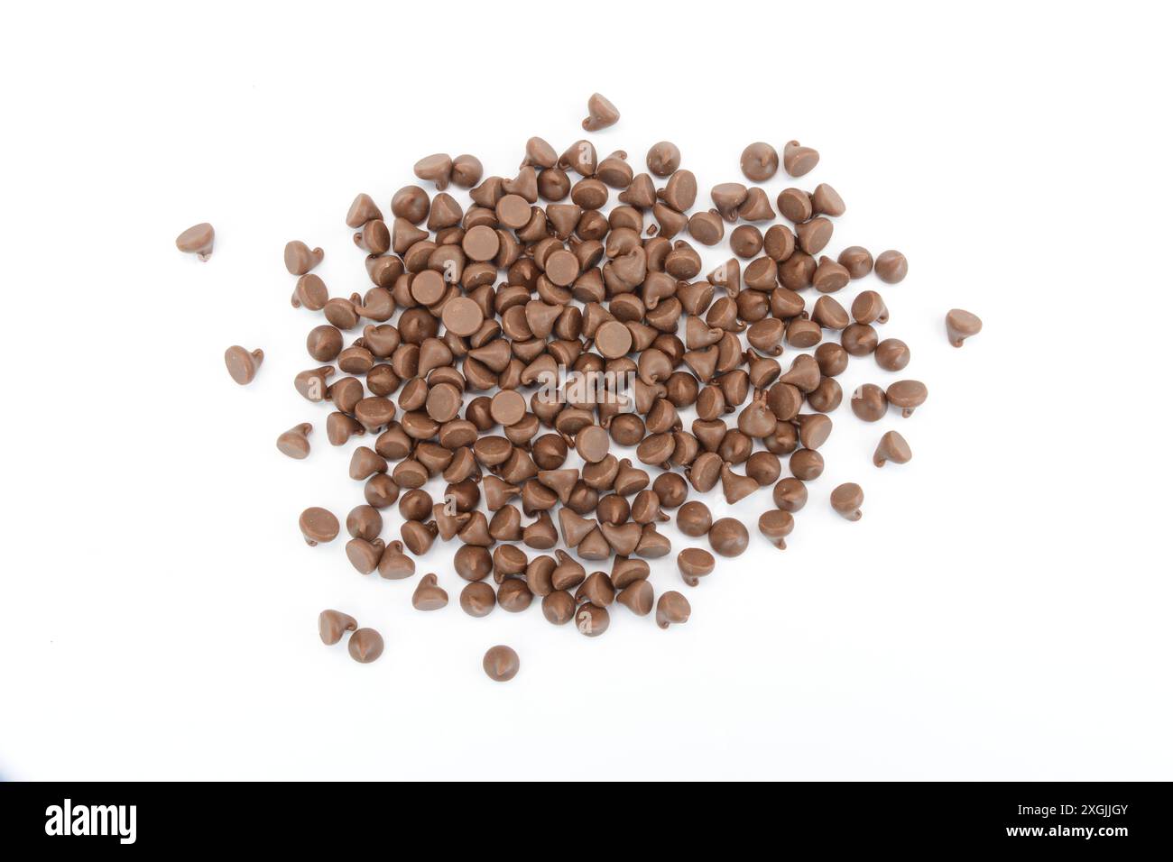 Chocolate Chips Isolated, Scattered Chocolate Sprinkles, Decorative ...