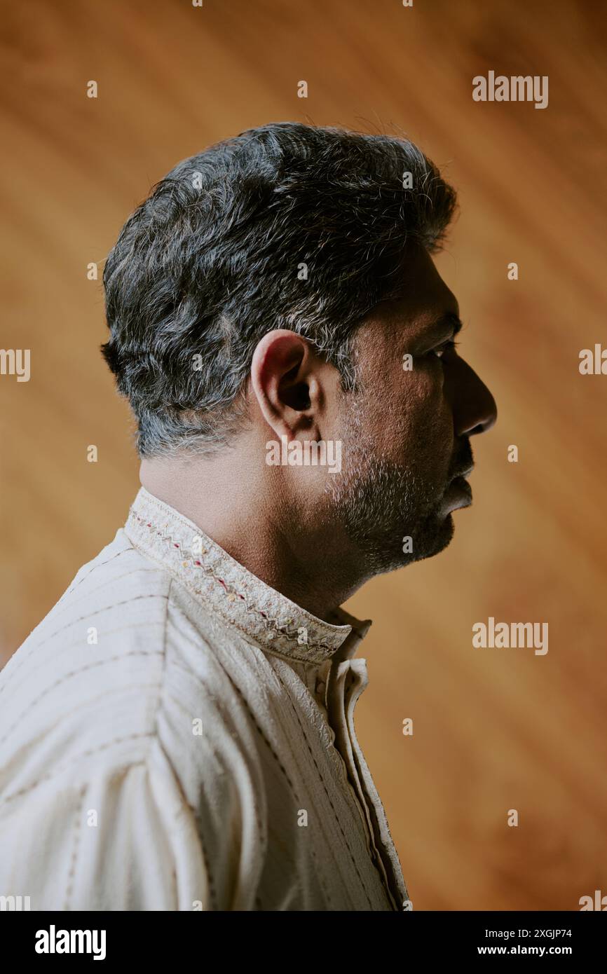 Blurred profile hi-res stock photography and images - Alamy