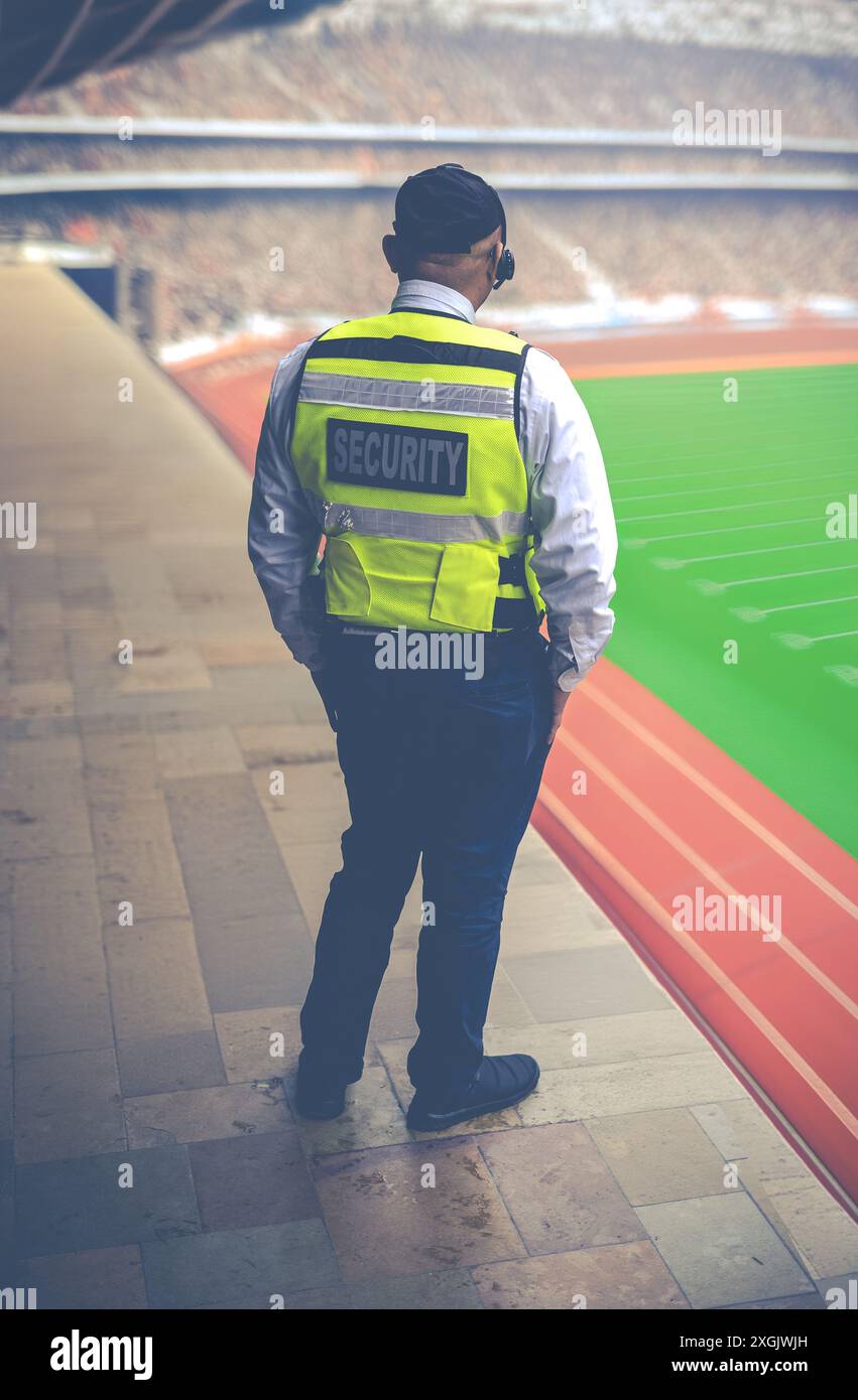 Security vest hi-res stock photography and images - Alamy