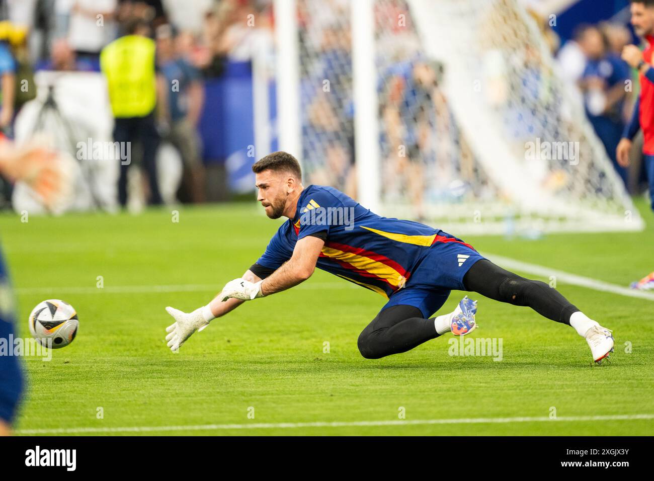 Munich, Germany. 09th July, 2024. Goalkeeper Unai Simon of Spain is ...