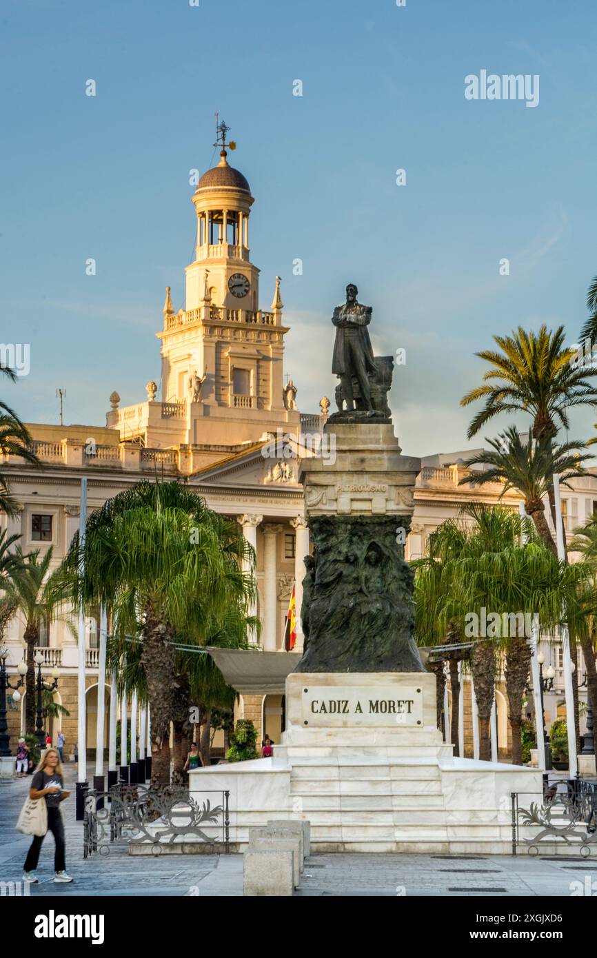 Old city hall of the city of cadiz hi-res stock photography and images - Alamy