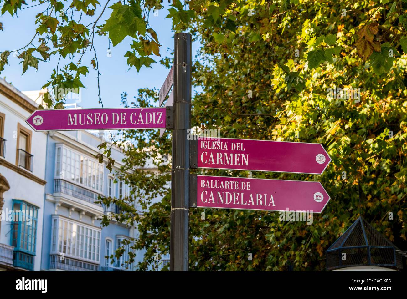 Cadiz information sign hi-res stock photography and images - Alamy