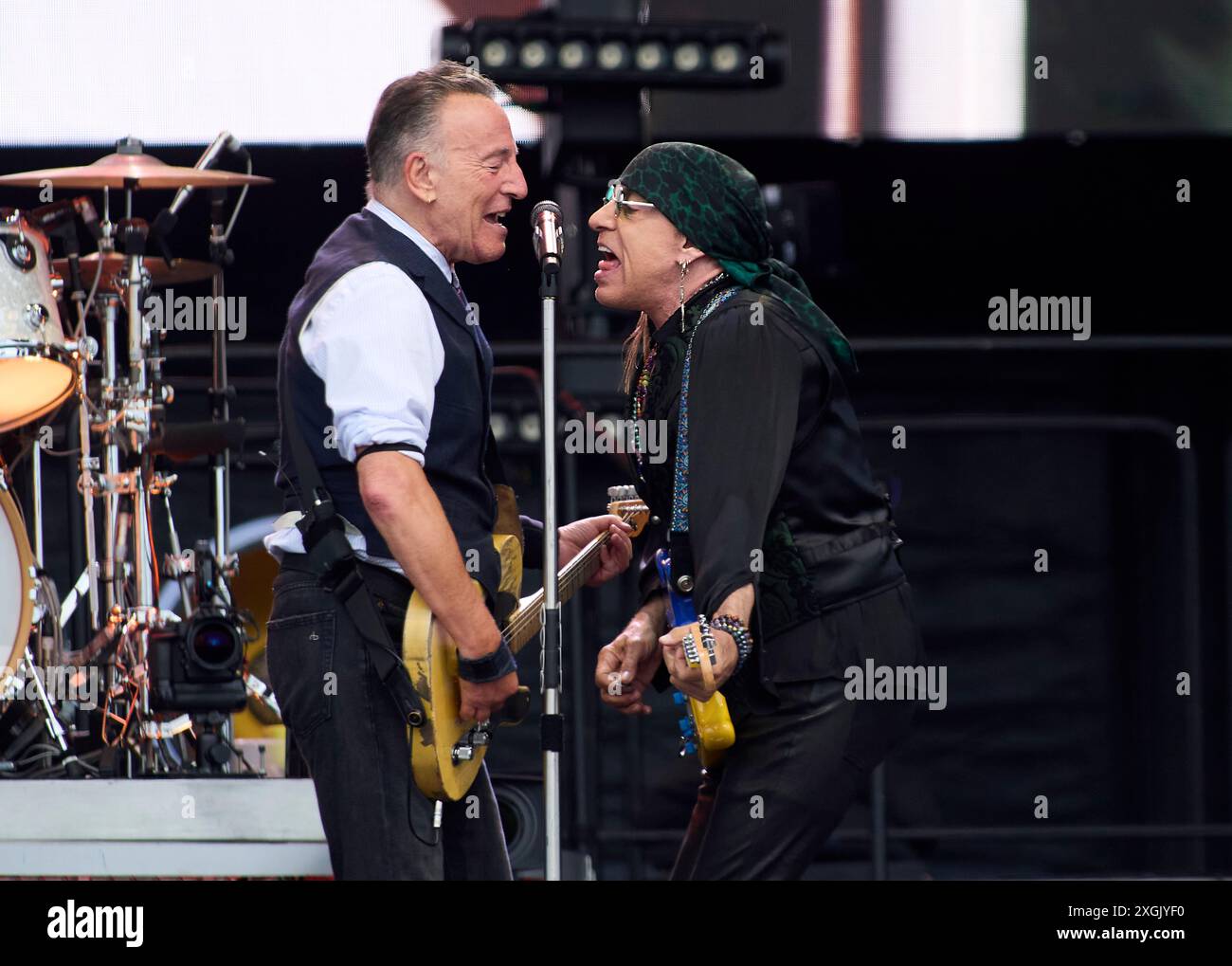 Springsteen and e street band 2024 world tour hi-res stock photography and images - Alamy