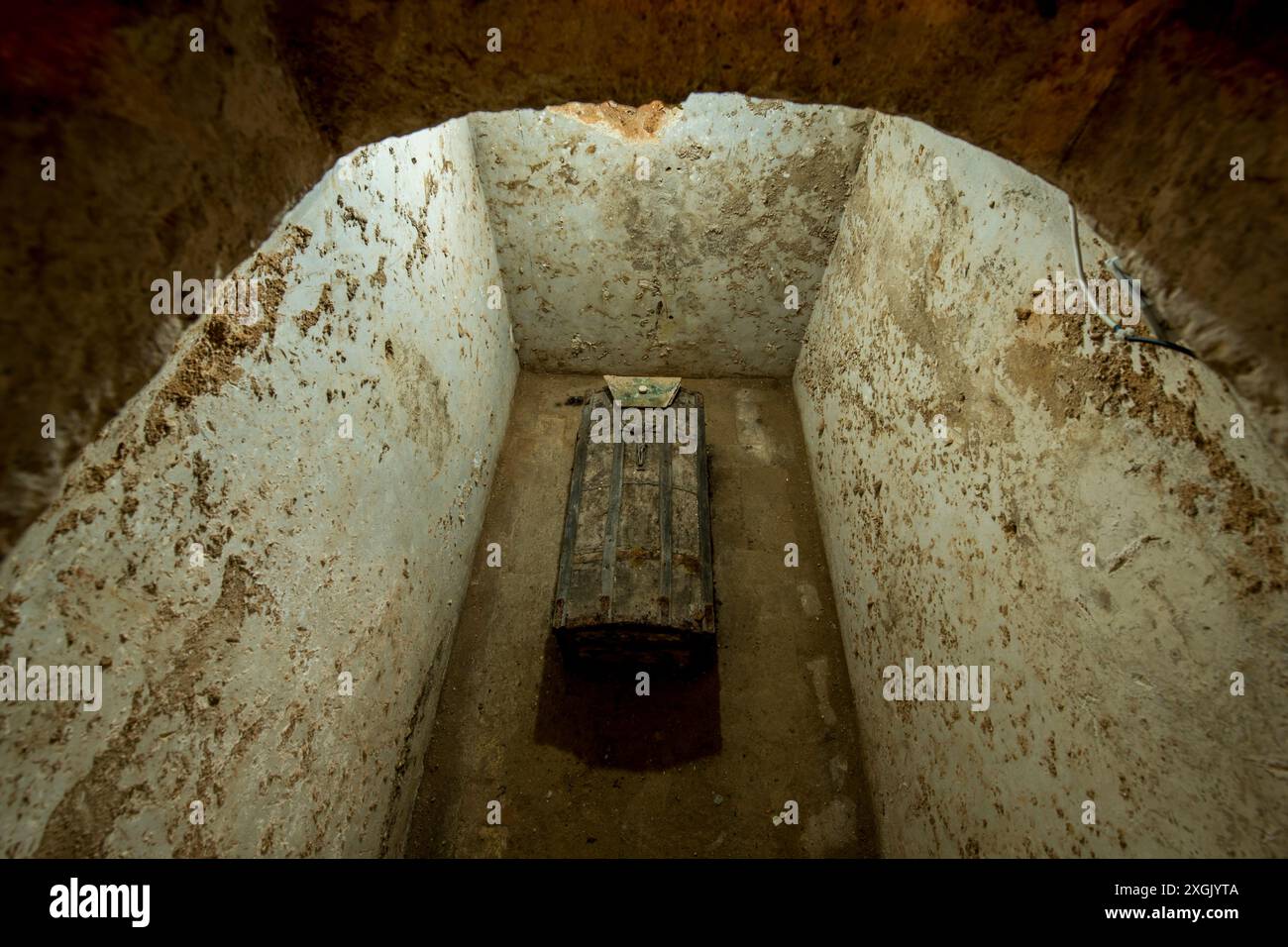 The catacombs of the Beaterio, old town, cadiz, spain Stock Photo - Alamy