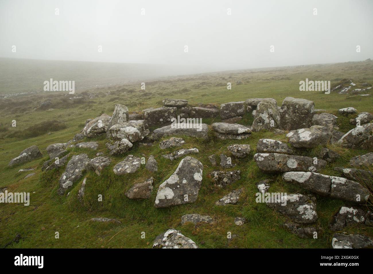 Grimspound Bronze Age settlement Stock Photo - Alamy