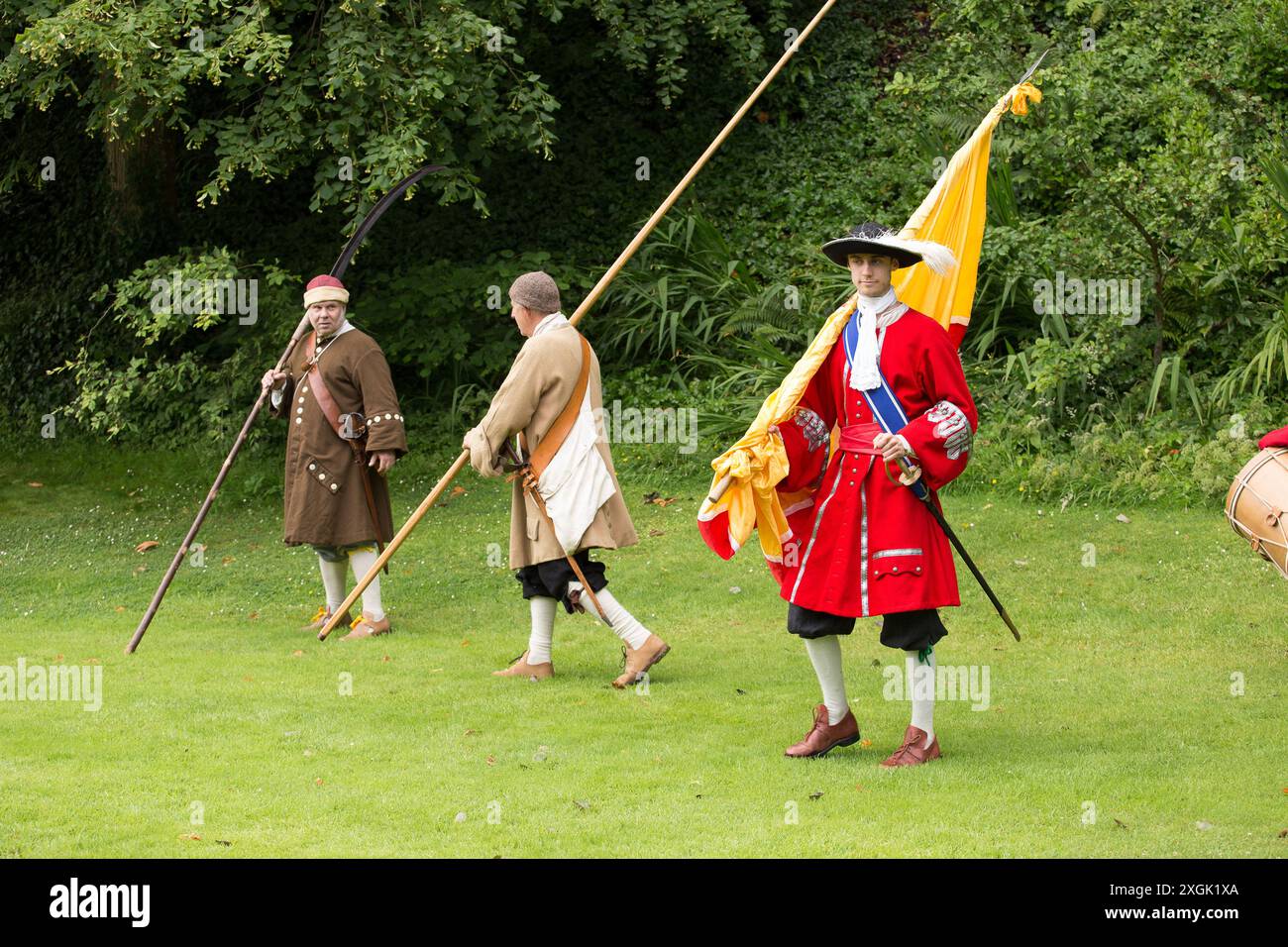 Pitchfork rebellion hi-res stock photography and images - Alamy